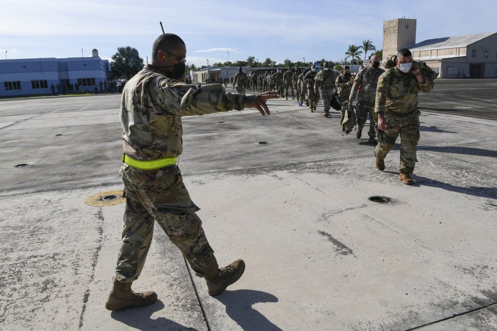 Puerto Rico National Guard Protects Commander in Chief - PUERTO RICO REPORT